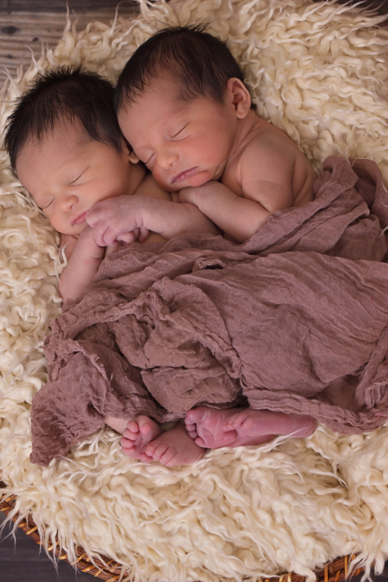 150 Matching Boys and Girls Twin Pair Names - It's a Chaotic Life